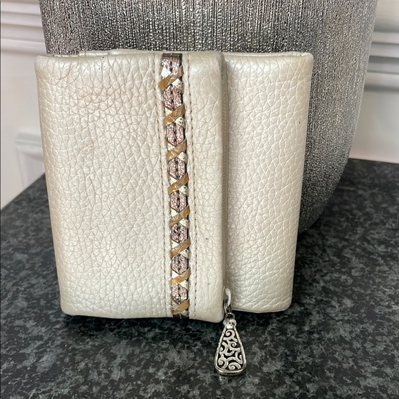 Brighton | Bags | Brighton Pearl White Pebble Leather Trifold Wallet ...